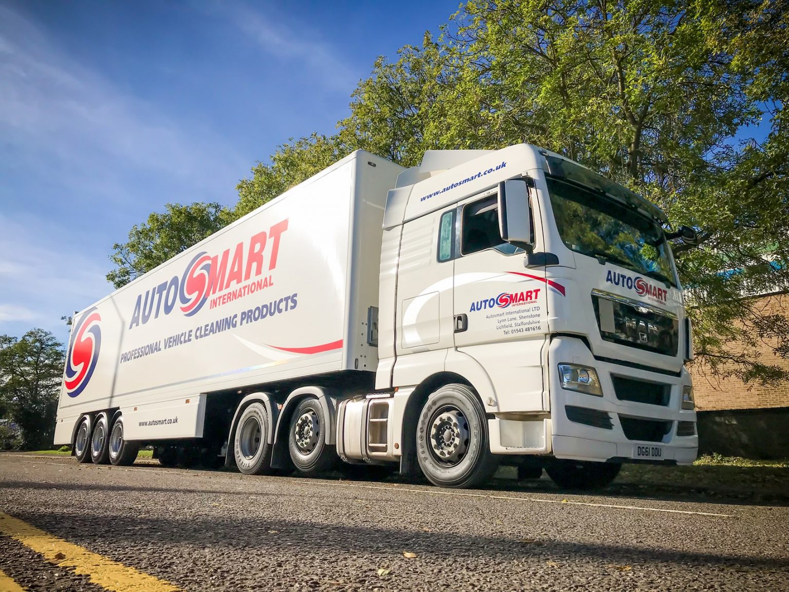 Box Van | Lawrence David Limited