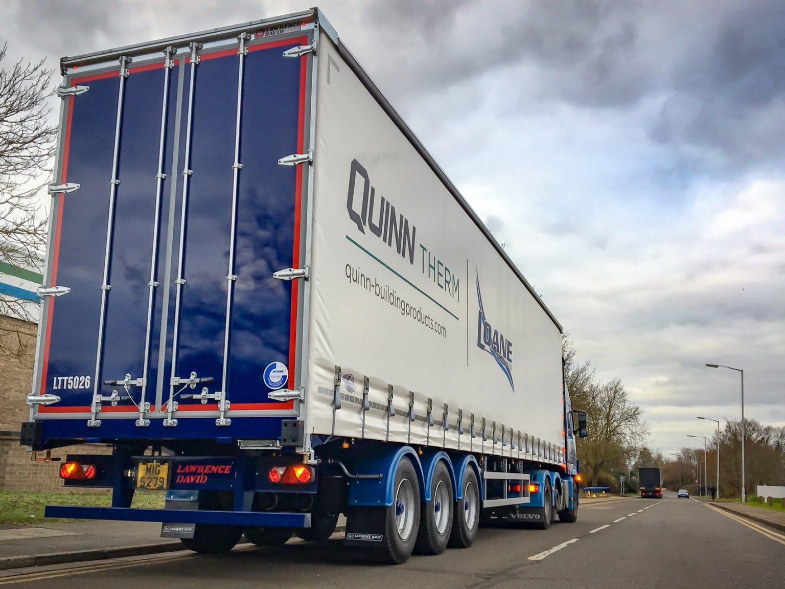 Curtainsider | Lawrence David Limited