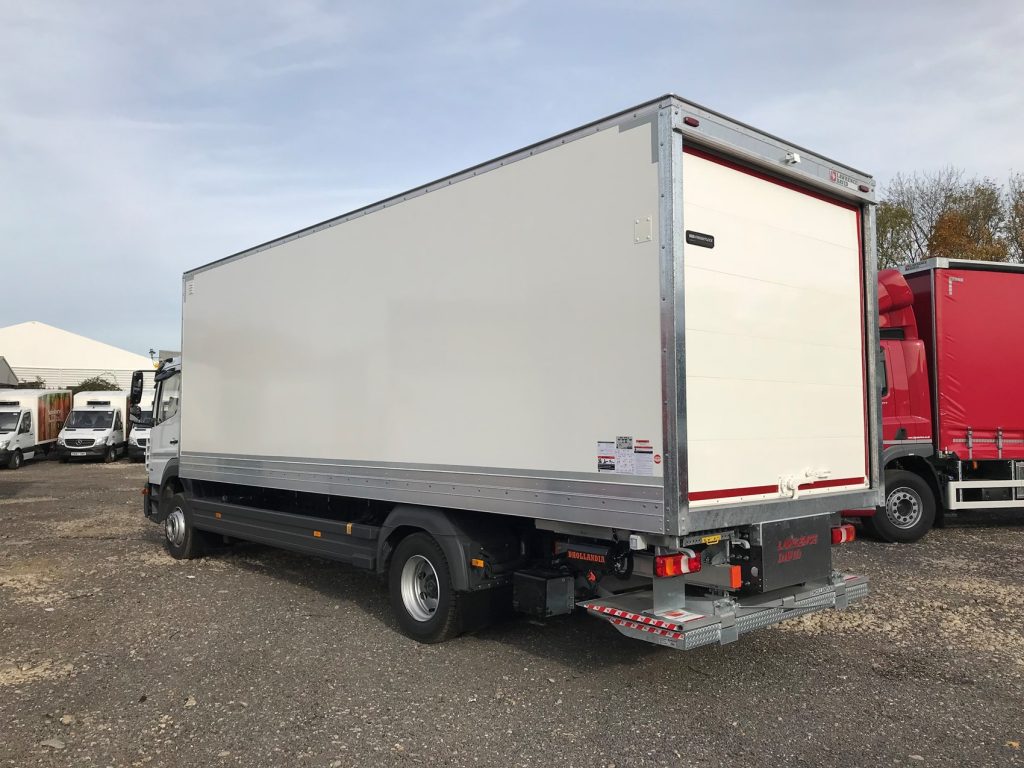 7.5 - 32t Box Van | Lawrence David Limited
